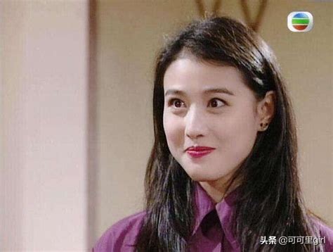 年轻时的周海媚，惊艳众生，自带美颜，素颜可以pk王祖贤 搜狐大视野 搜狐新闻