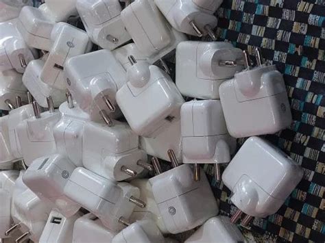 Apple Iphone Adapters, White at Rs 70/piece in New Delhi | ID ...