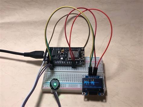 Arduino筆記 42 ：nodemcu 使用oled顯示心律脈搏感測 Pulse Sensor