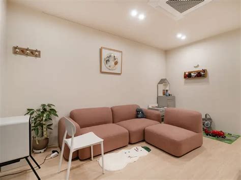 밝은 내추럴 우드톤 아늑하고 편안한 분위기 26평 아동 발달 상담 센터 인테리어 하남 망월동