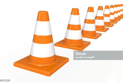 흰색 배경에 고립 된 백색 줄무늬와 오렌지 고속도로 교통 건설 콘 건설 산업에 대한 스톡 사진 및 기타 이미지 건설 산업 경계 고무 Istock