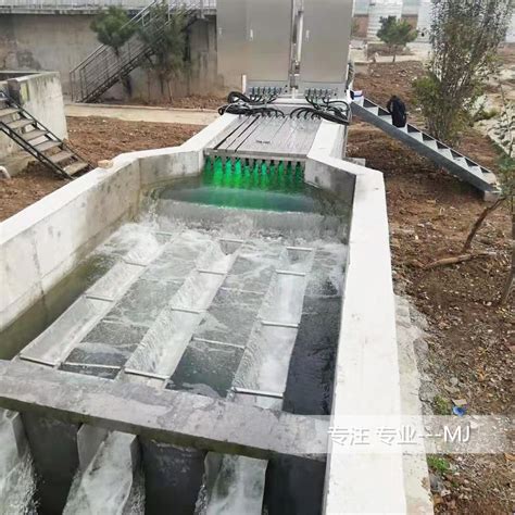 紫外线明渠消毒器 浸没式水消毒设备 工厂废水处理装置图片 紫外线明渠消毒器 定州铭骏环保科技有限公司