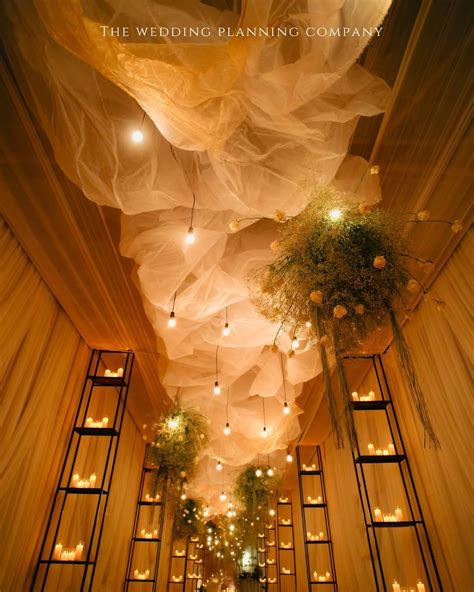 23 Picture Perfect Wedding Light Decor Ideas Every Bride Needs To See