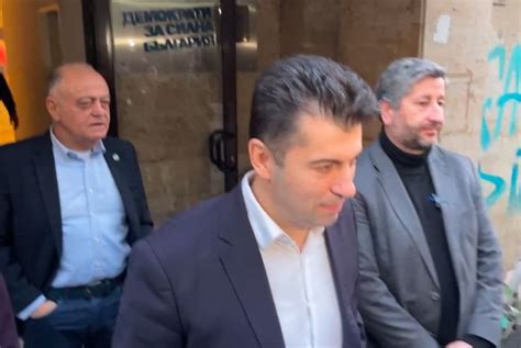 Кирил Петков се оплака че не е виждал оценката на министрите ще бори задкулисието в съдебната