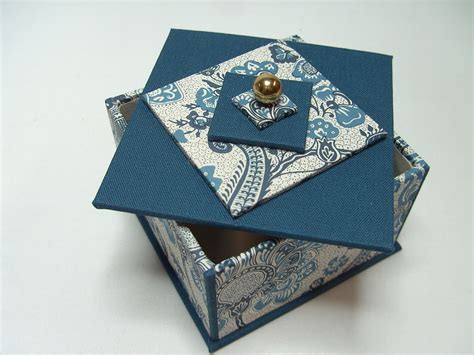 Small Box With Decorative Lid Etsy