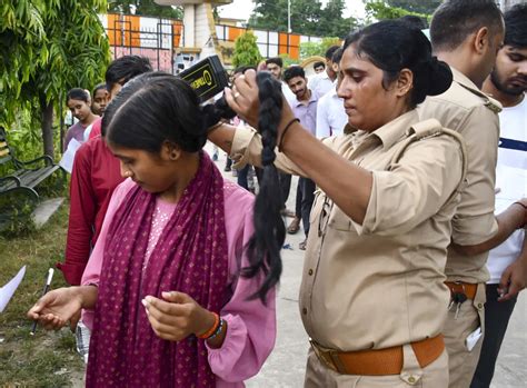 Sbi Clerk Exam Admit Card 2025 For Prelims How To Download At