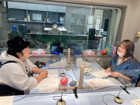 「電車の暖房が暖かすぎる」紅しょうが・熊元プロレスが悩みを吐露 「細い人から声を上げてほしい」 ラジトピ ラジオ関西トピックス