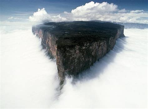More Than 1000 Travel Agents Across The World The Waterfall With The