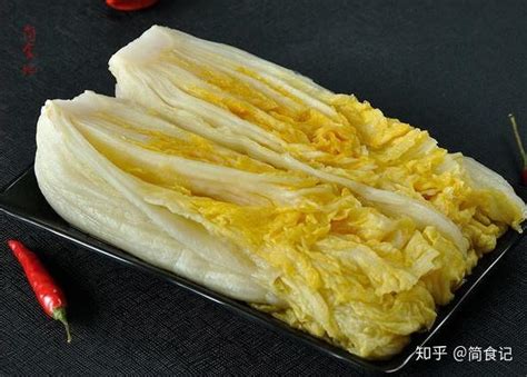 腌酸菜时万不可直接加盐多加这1步酸菜更酸爽放1年不坏 知乎