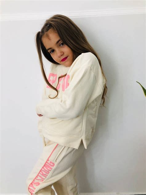 Conjunto Frisado De Nena Keep Active Buzo Pantalon Distrito Moda