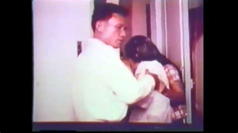 បើវាយខ្ញុំ ខ្ញុំមិនខឹងទេ ច្រៀងដោយ ស៊ិន ស៊ីសាមុត រស់ សេរីសុទ្ធា អិម សុងសឺម ប៉ែន រ៉ន Youtube