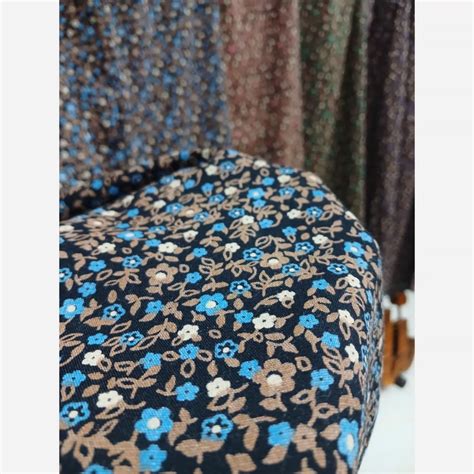 خرید و قیمت دامن زنانه نخی بلند کمر کشدار فری سایزطرح گل گلی از غرفه