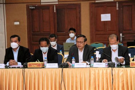 រដ្ឋមន្រ្ដីក្រសួងពាណិជ្ជកម្ម