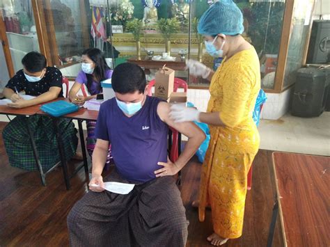 ကျောက်တံတားမြို့နယ်အတွင်း အသက် ၁၈ နှစ်အထက်ရှိသူများအားလုံး ကိုဗစ် ၁၉ ရောဂါကာကွယ်ဆေးများ ထိုးန