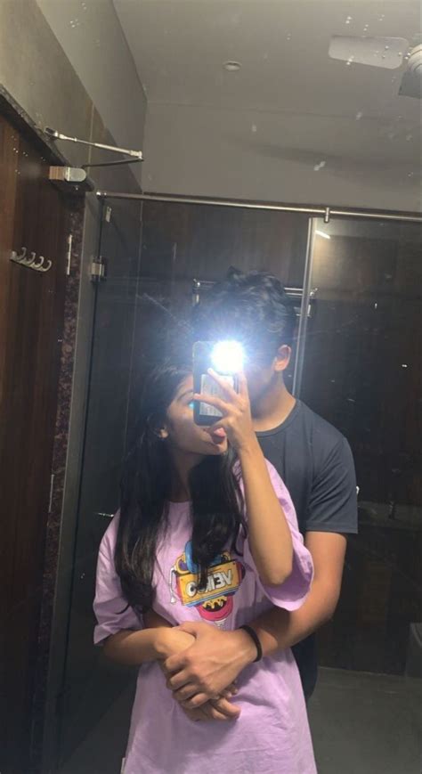 Gf Selfie Poses Gf Selfie Poses