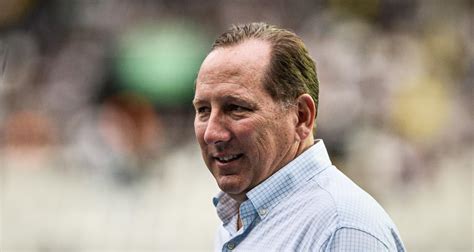 Ol Le Rachat Du Club Par John Textor Officialisé Demain