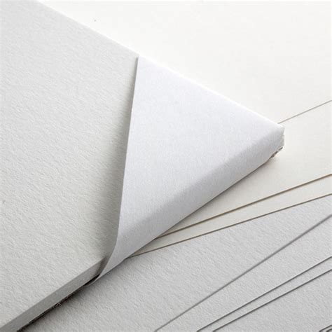 Fabriano Disegno F4 4 Angoli 24x33 220g Liscio 24x33