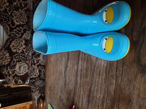 Резинові чобітки 120 грн Дитяче взуття Нововолинськ на Olx