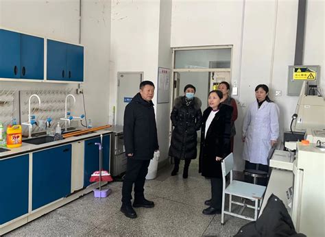 副校长翟雪峰带队开展寒假实验室安全检查 实验室管理与条件保障处（分析测试中心）