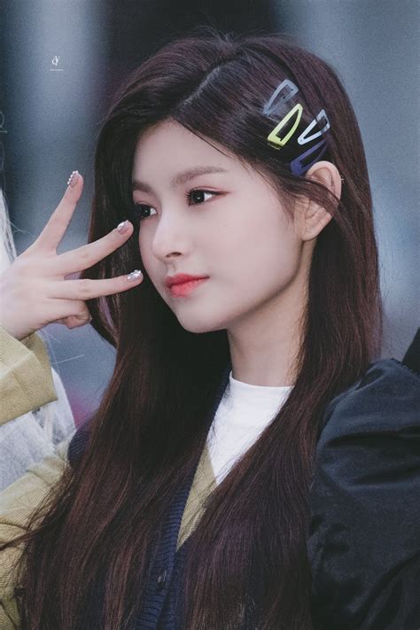 Everglow Yiren Fandom Forever Musica