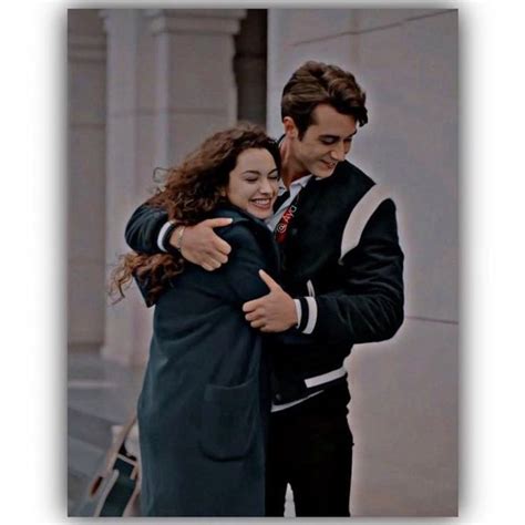 ضاعِن أبيات الغزِل بِعَيونك