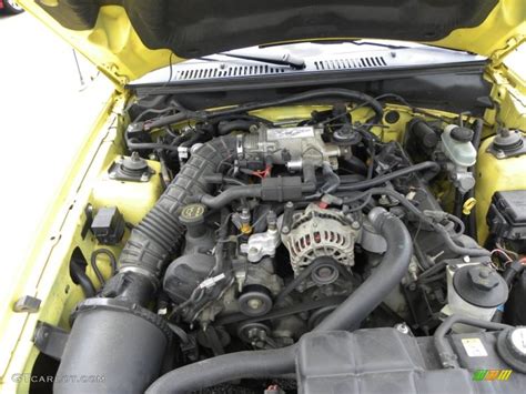 2002 Ford Mustang Gt Coupe 4 6 Liter Sohc 16 Valve V8 Engine Photo 51850775