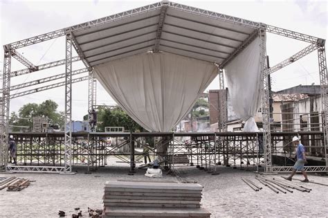 Prefeitura De São Cristóvão Realiza Montagem De Estrutura Do São João
