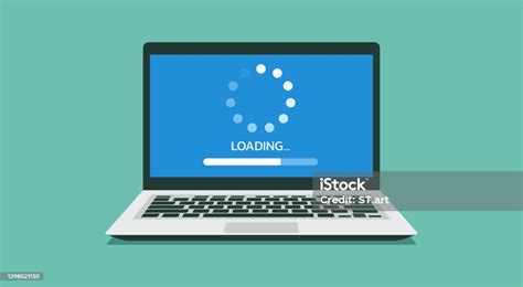 시스템 소프트웨어 업데이트 및 업그레이드 랩톱 컴퓨터 개념에 대한 로딩 프로세스 0명에 대한 스톡 벡터 아트 및 기타 이미지 0명 Saas 개발 Istock