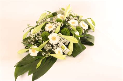 Les Arrangements Floraux Pour Funérailles Tuincentrum De Molen