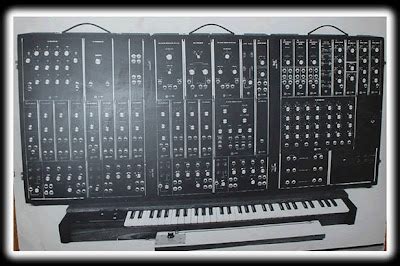 This Week In Synths The Stearns Collection Moog Mike Oldfield S OB Xa MOOG IIIp CDM Create