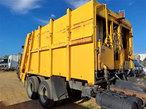 2010 Hino Fm 6x4 Rear Load Garbage Compactor Jtfd5258678 Just Trucks