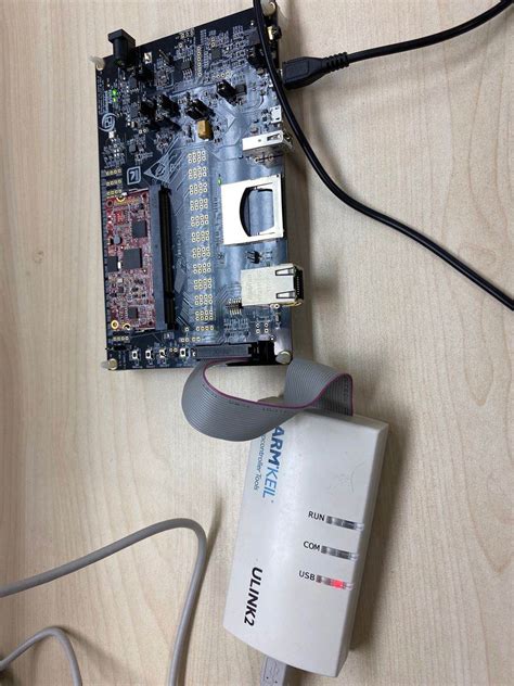 Re Demo App Does Not Work On 1052evbk With Mcuxpresside And Keil