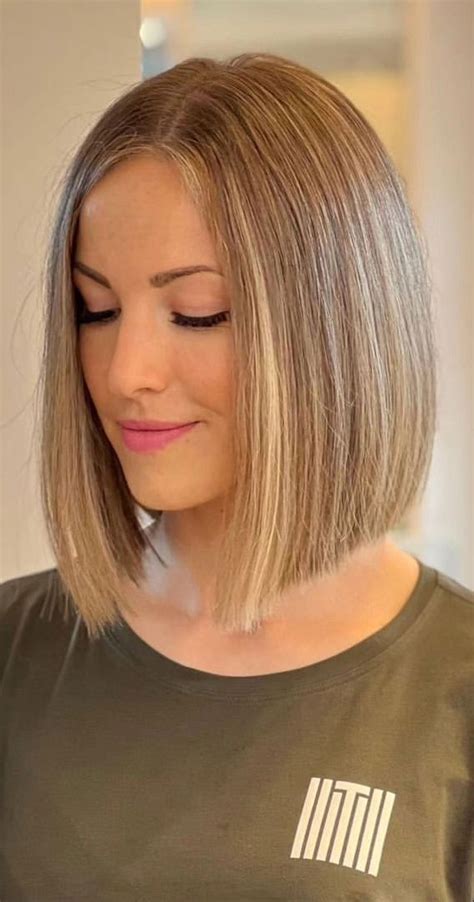 Short Bob Haircuts For Women With Straight Hair