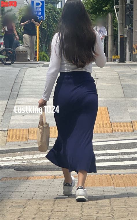 일상 암캐년의 일상 뒷태와 오늘의 흔적 성인 게시판｜놀쟈 성인들의 파라다이스