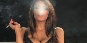 Smoking Hottie Tnaflix Com