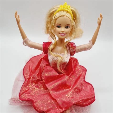 Barbie Genevieve And The 12 Dancing Princesses Light Up Twirling