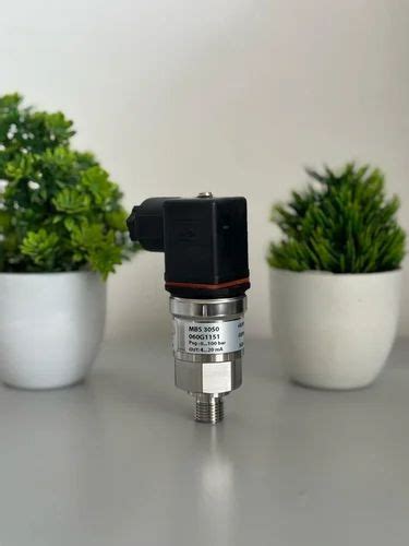 Danfoss Pressure Transmitter Mbs1650 For Plastic Injection Moulding 12 32 V At ₹ 3500 Piece