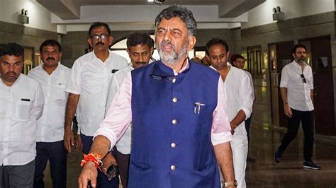 Karnataka Will Become Employers Hometown Dy Cm Dk Shivakumar