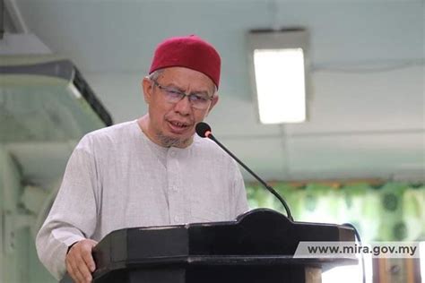 إستجابة لأمر جلال الملك السلطان د ذو الكفل محمد البكري