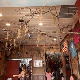 Amos Mosquitos Restaurant And Bar Updated December 2024 552 Photos
