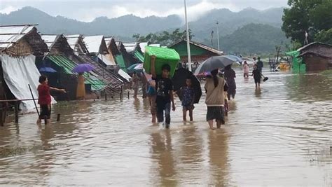 မိုးအဆက်မပြတ်ရွာသွန်းမှုကြောင့် ကျောက်တော်မြီု့နယ် ညောင်ချောင်းစစ်ဘေးရှောင်စခန်း ရေနစ်မြုပ်၍ စစ