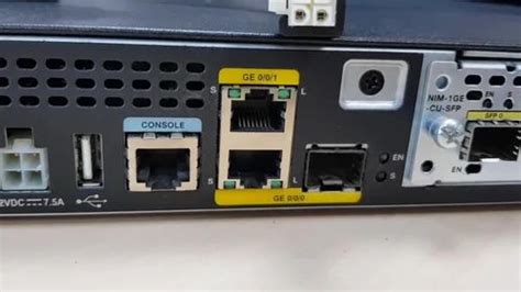 Black Wired Cisco 4231 Integrated Services Router Model Number 4221 At Rs 79000 In New Delhi