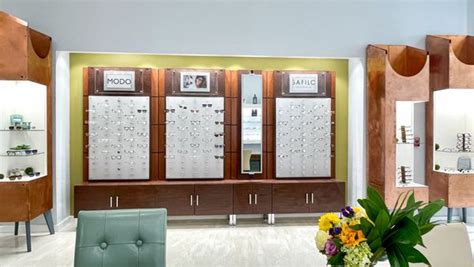 Metropolitan Optical 18th Street Updated September 2025 20 Photos