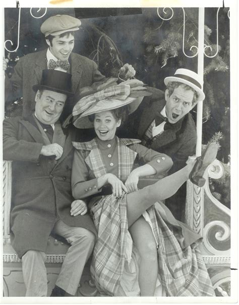Sue Ann Langdon Biography
