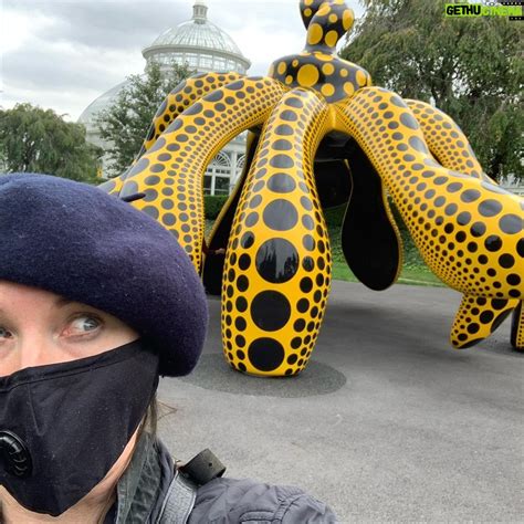 Lucy Lawless Wiki Biography Age Gallery Spouse And More