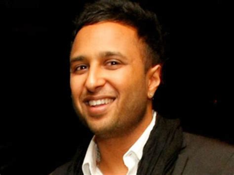 Ash Khans Instagram Twitter And Facebook On Idcrawl