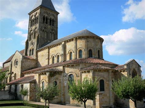 Photos Saint Menoux Church 5 Quality High Definition Images