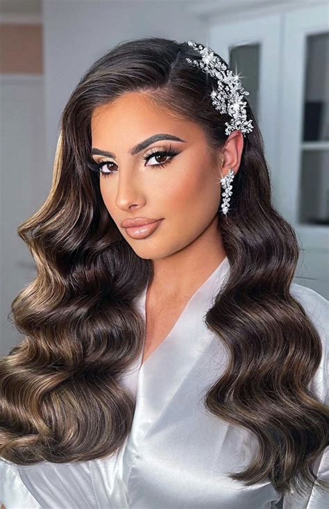 Glamorous Hair And Makeup Looks