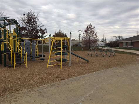 Thomas A Hendricks Elementary Commercial Recreation Group