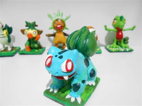 I Made The Grass Type Starter Pokemon Of All The Gens Oc Rmandjtv